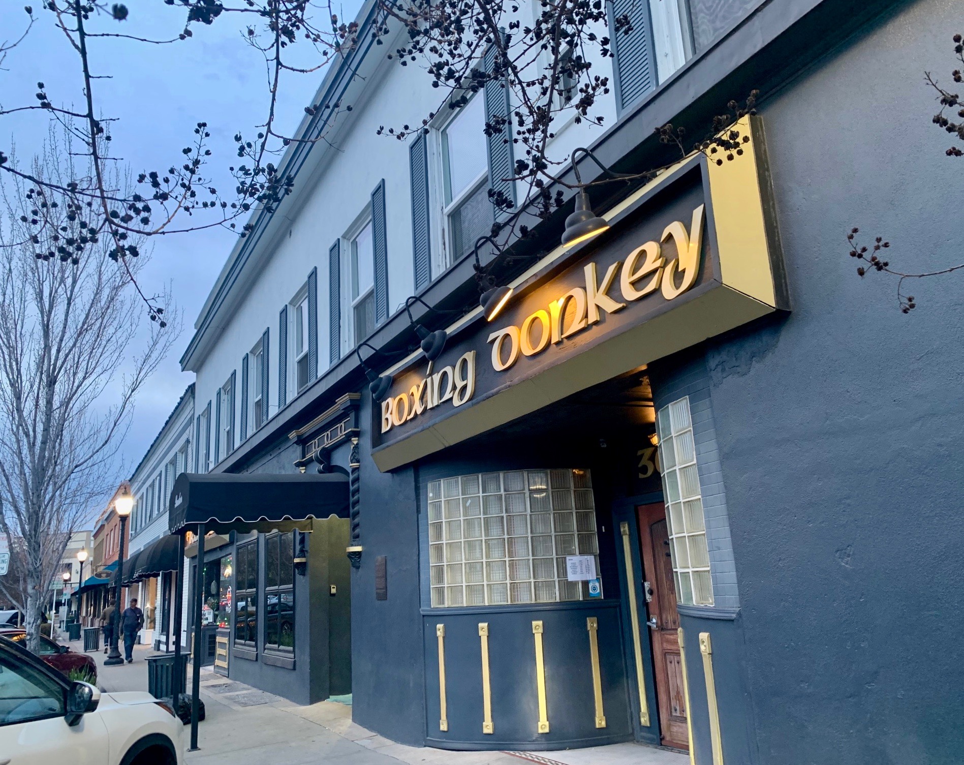 The Boxing Donkey pub in Roseville keeps up that fightin’ Irish spirit ...