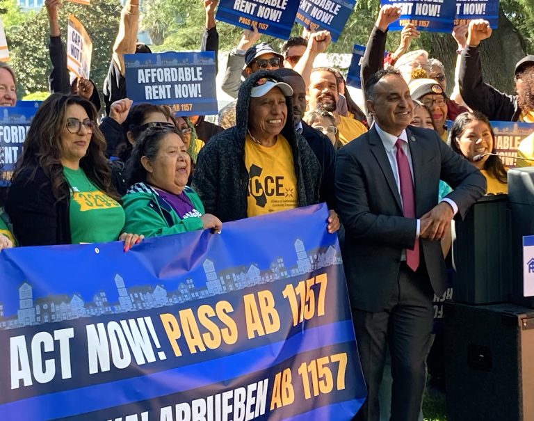 Sacramentans rally at capital to put the brakes on big rent hikes ...